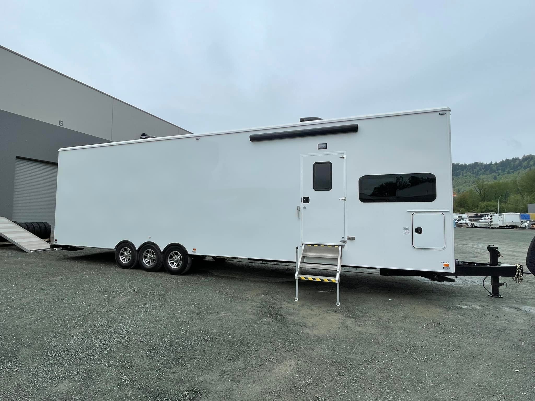 Manufacturer of highly specialized multi-purpose mobile vehicle ...